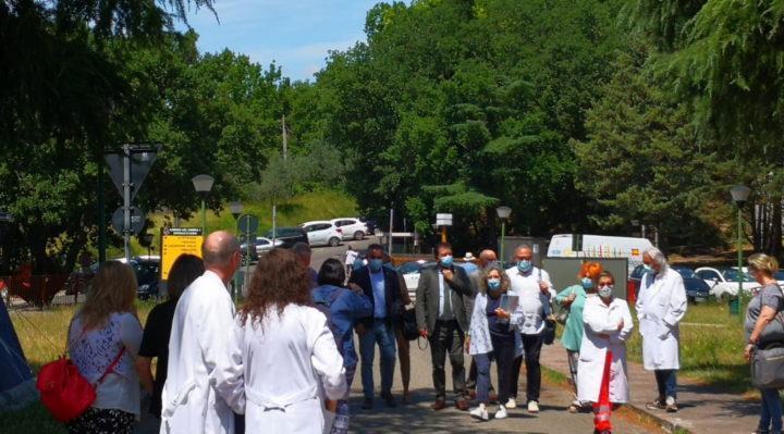 L'assessore alla sanità, Luca Coletto in visita all'ospedale di Assisi