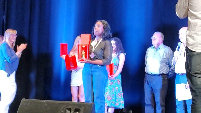 Kouassi Jemaima è la vincitrice del festival “Il mio canto libero”